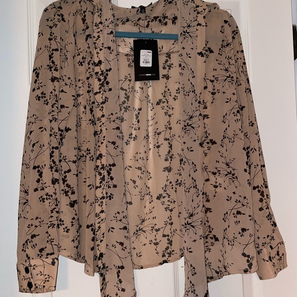 Fashion Nova | Tops | Loose Blouse With No Buttons | Poshmark